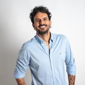 Marco bianchi presenta il suo nuovo libro "mollo tutto e mangio sano" Palco Smeraldo 14/10/2025 ...